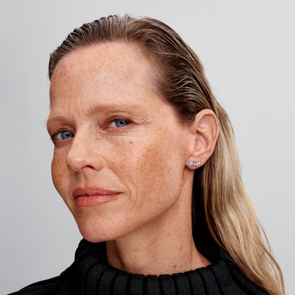 Pandora Timeless Bow sterling silver stud earrings with clear cubic zi – GC Shop Egypt